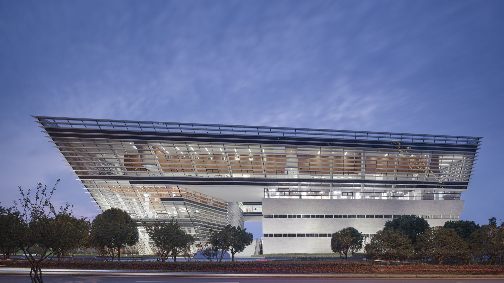 First library in China with an intelligent storage system - Press - gmp ...