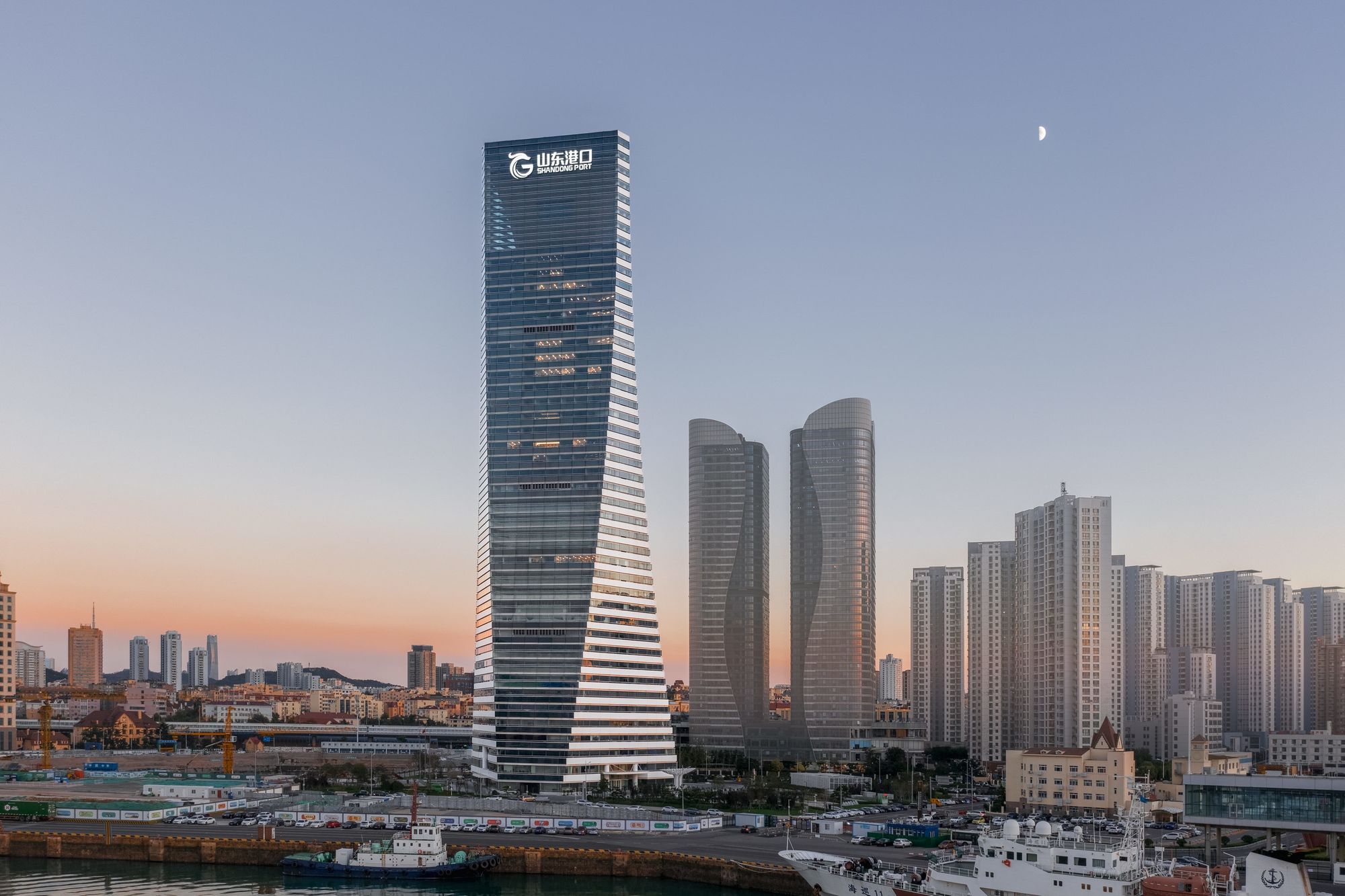 Shandong Port Tower - Projects - gmp Architekten