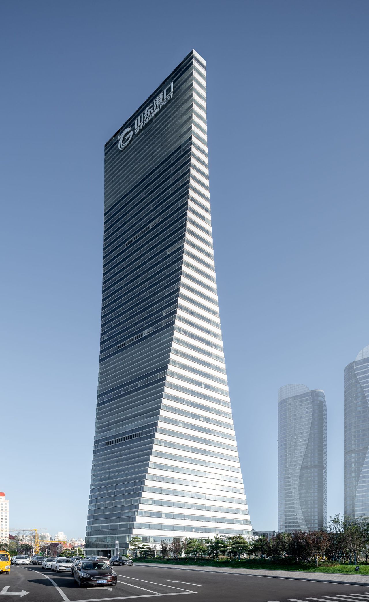 Shandong Port Tower - Projects - gmp Architekten
