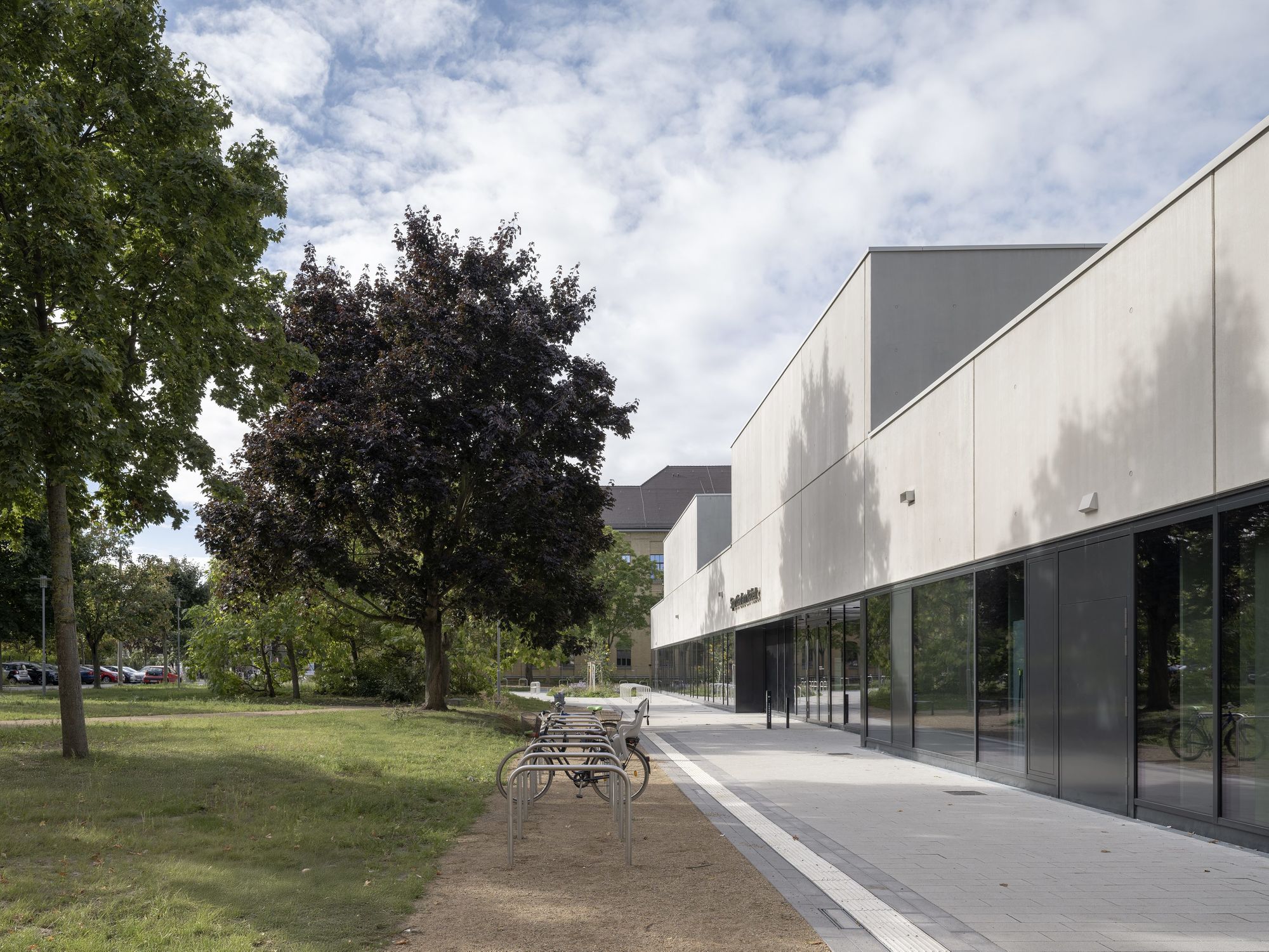Sportbad am Rabet Modular New Swimming Facility for Leipzig - Press ...