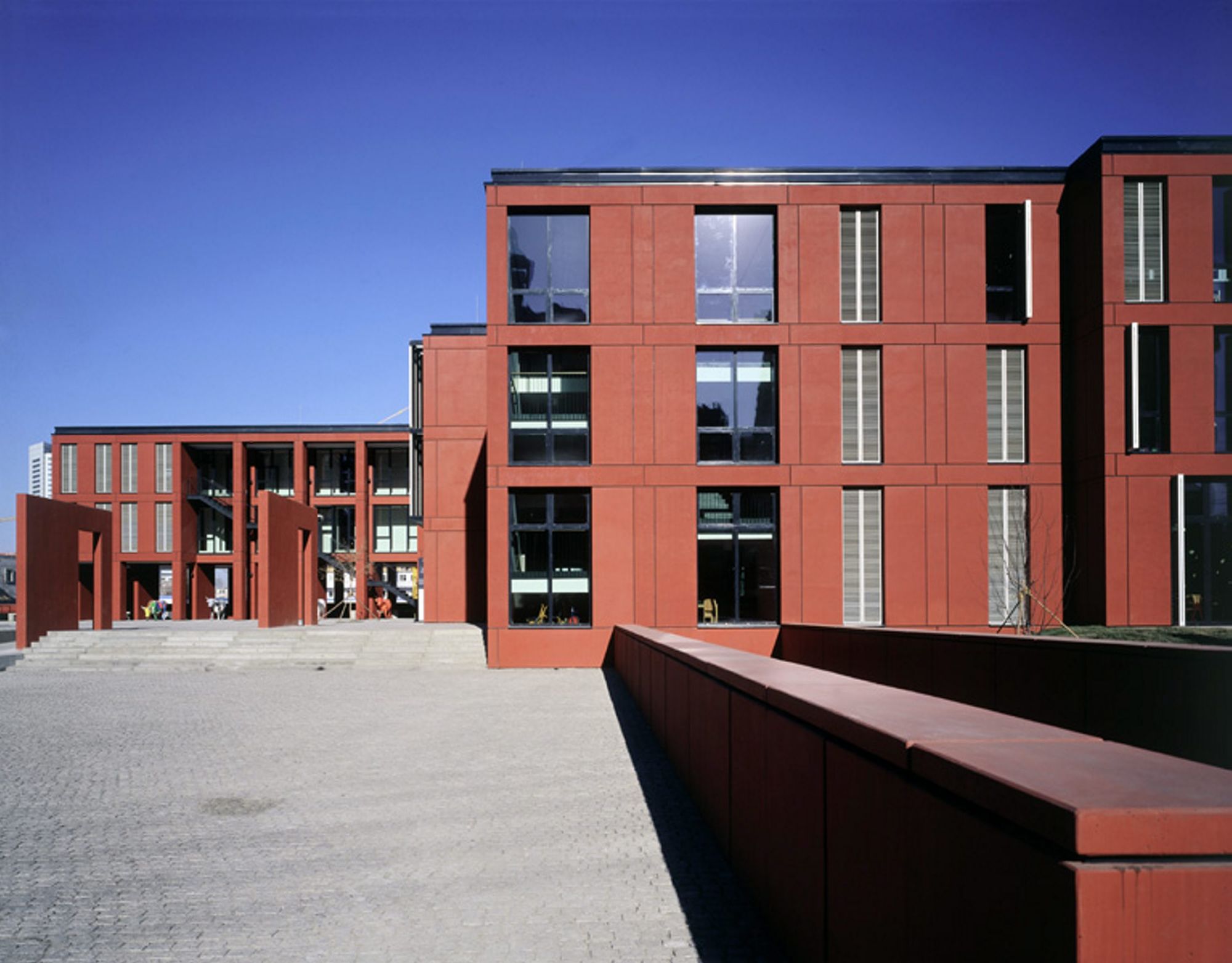 German School and Apartment House - Projects - gmp Architekten