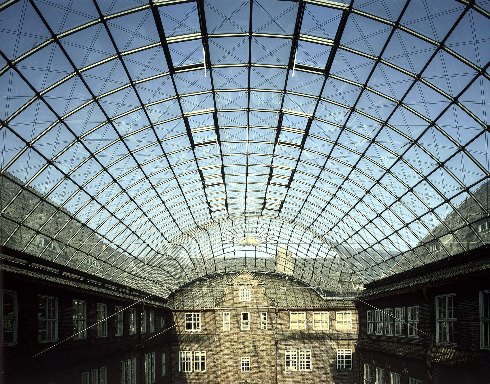 Museum of Hamburg History, Glass Roof - Projects - gmp Architekten