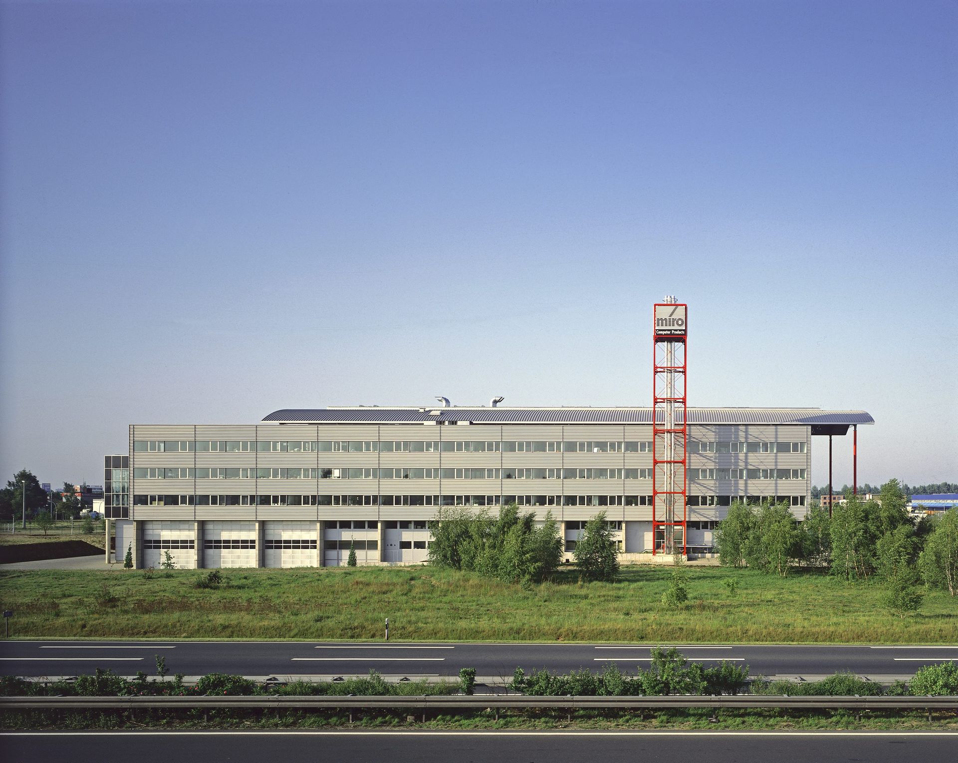 Major Component Assembly Hall, Airbus A380 - Projects - gmp Architekten