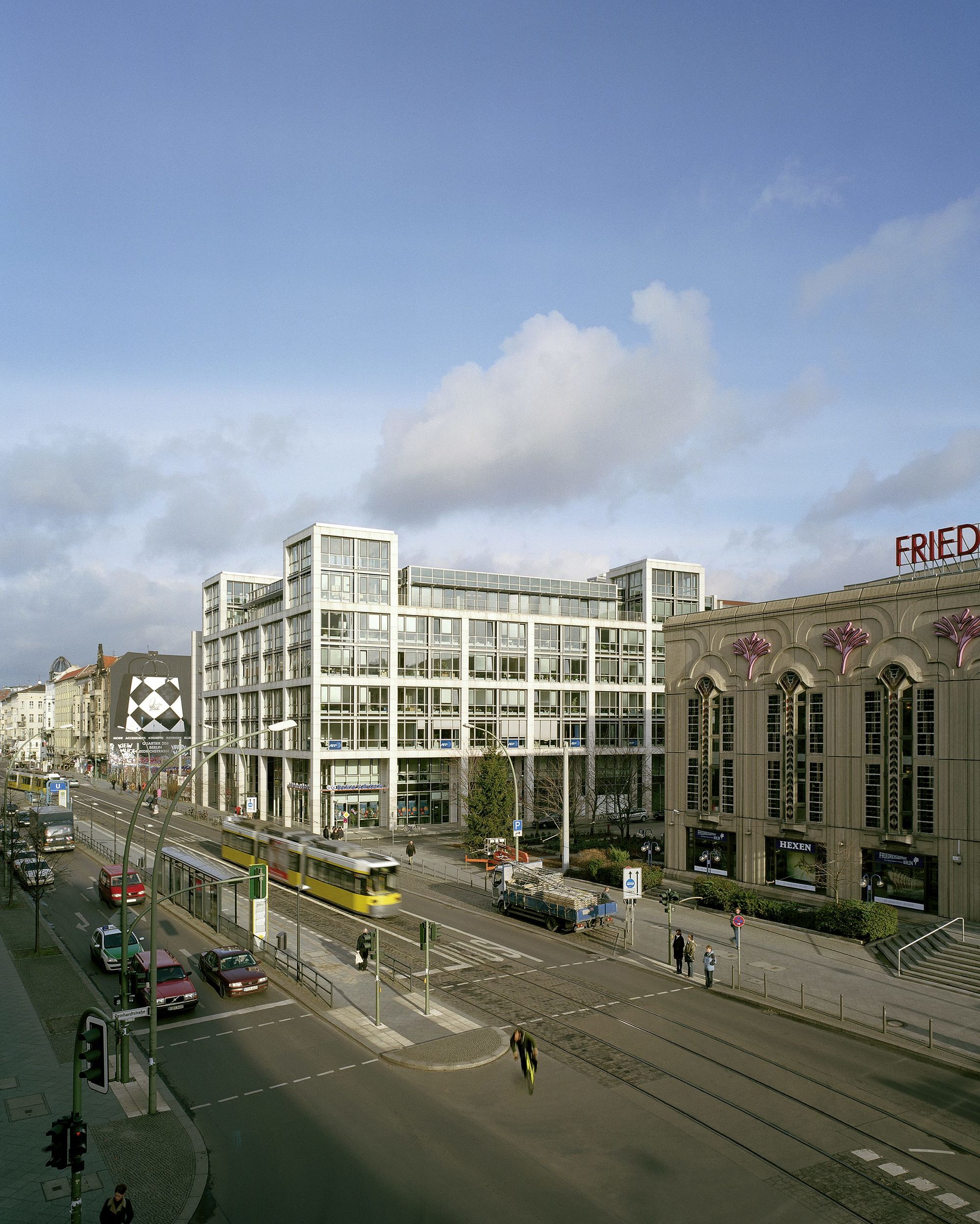 Büro- und Geschäftshaus Friedrichstraße 108 - Projekte - gmp Architekten