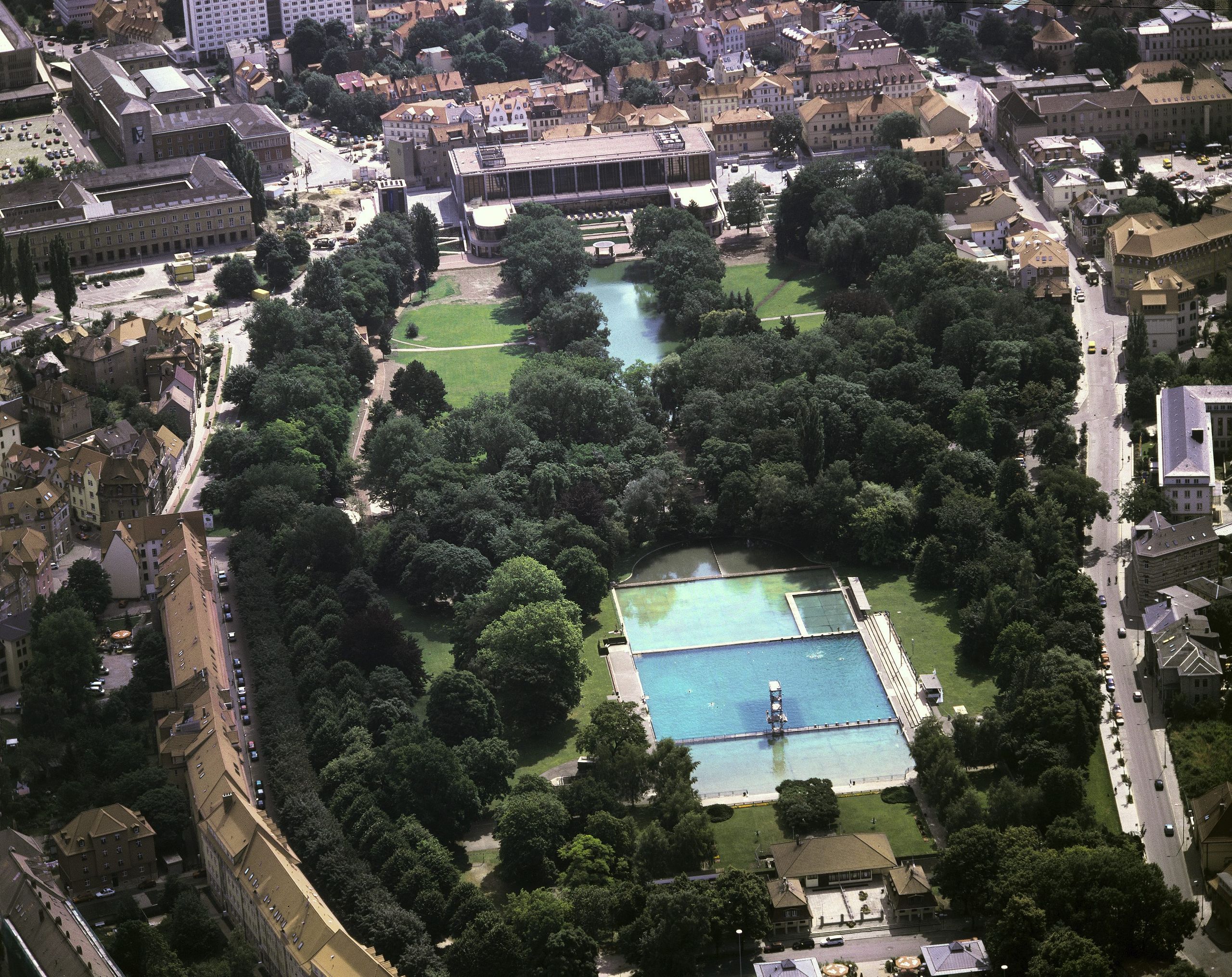 congress centrum weimharhalle - Projects - gmp Architekten