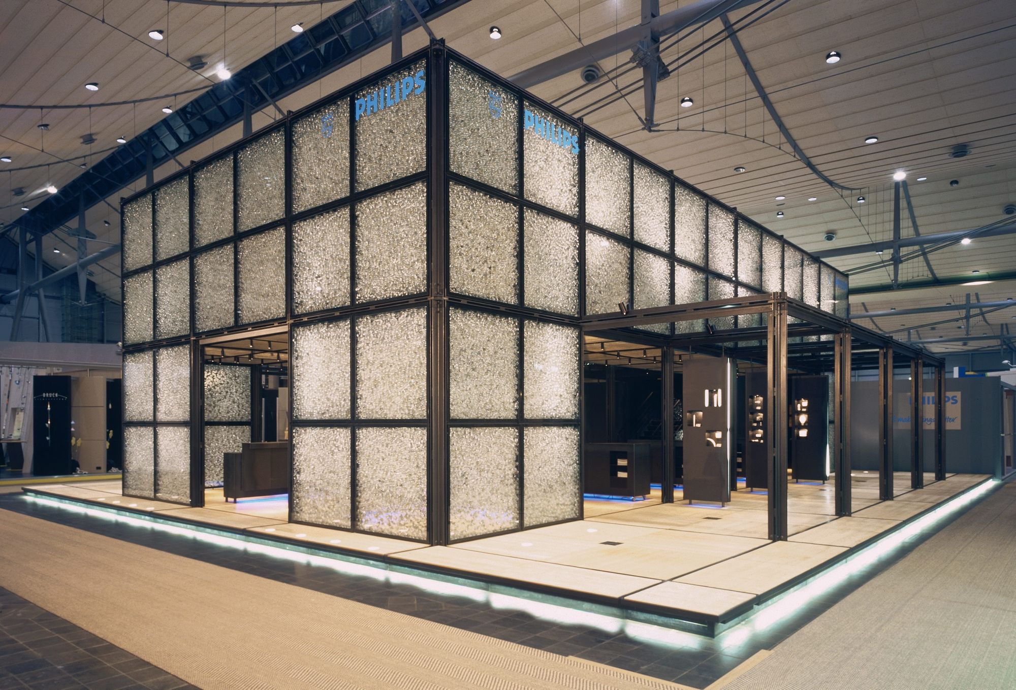 Philips Convention Stand - Projects - gmp Architekten