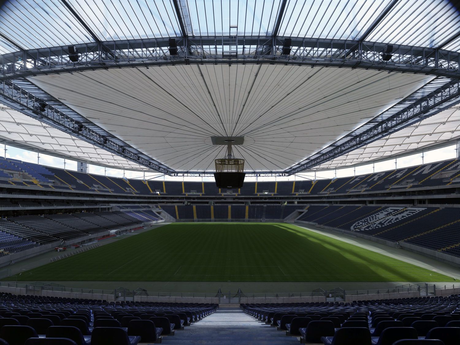 Deutsche Bank Park - Projekte - gmp Architekten