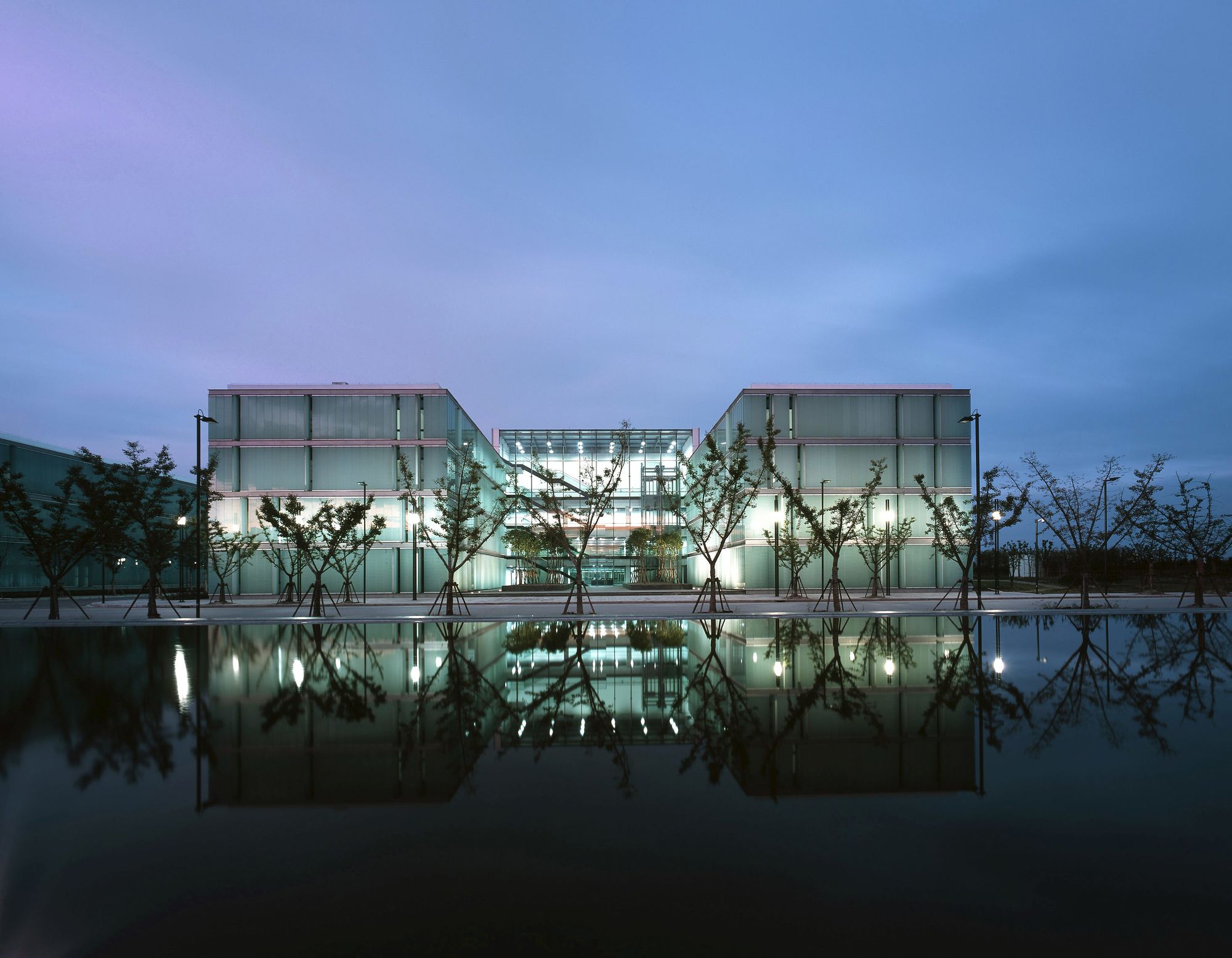 China Telecom Office and Technical Buildings B12&B13 - Projects - gmp ...