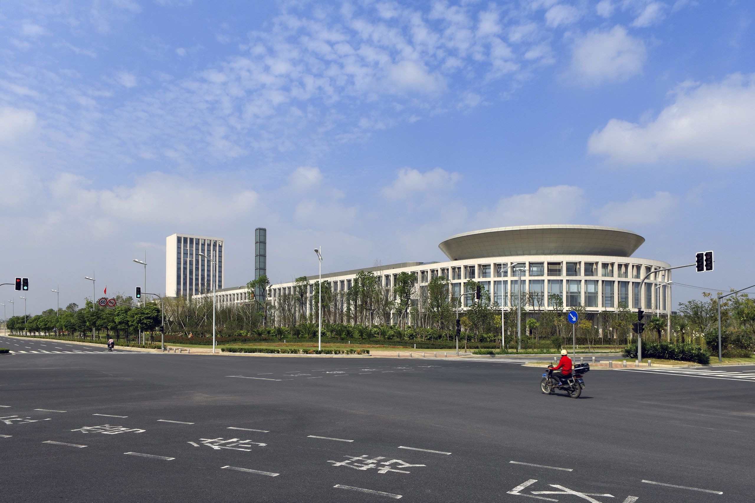 Service Center of Lingang New City - Projects - gmp Architekten
