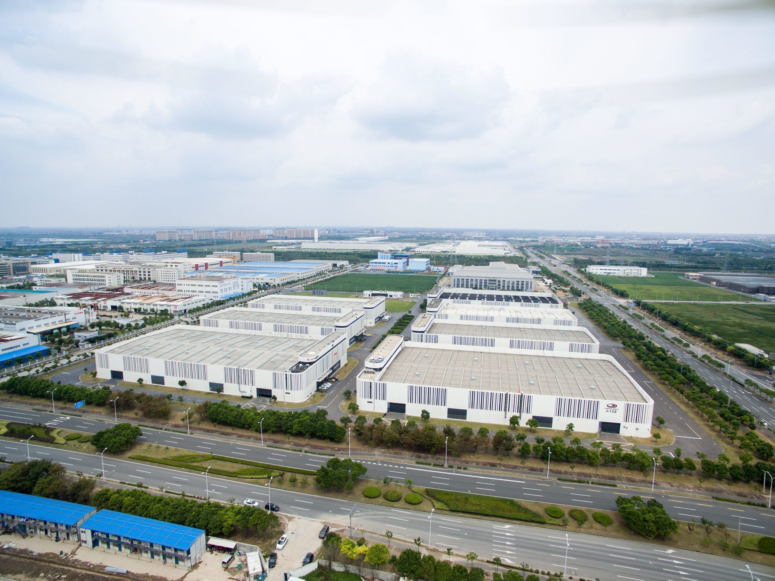 Barcode Halls, Standard Facades for Manufacturing Buildings - Projects ...