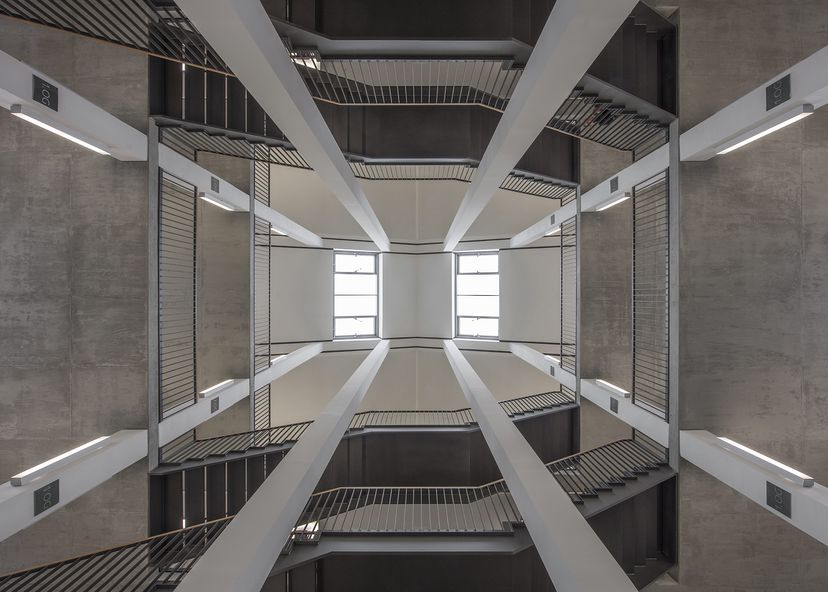 Main Building for Hamburg University of Technology, Schwarzenberg ...