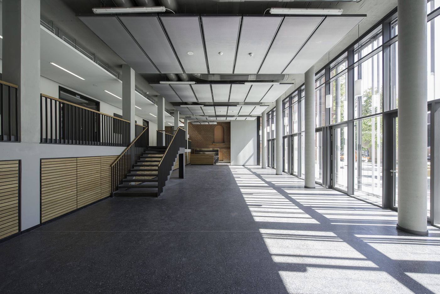 Main Building for Hamburg University of Technology, Schwarzenberg ...
