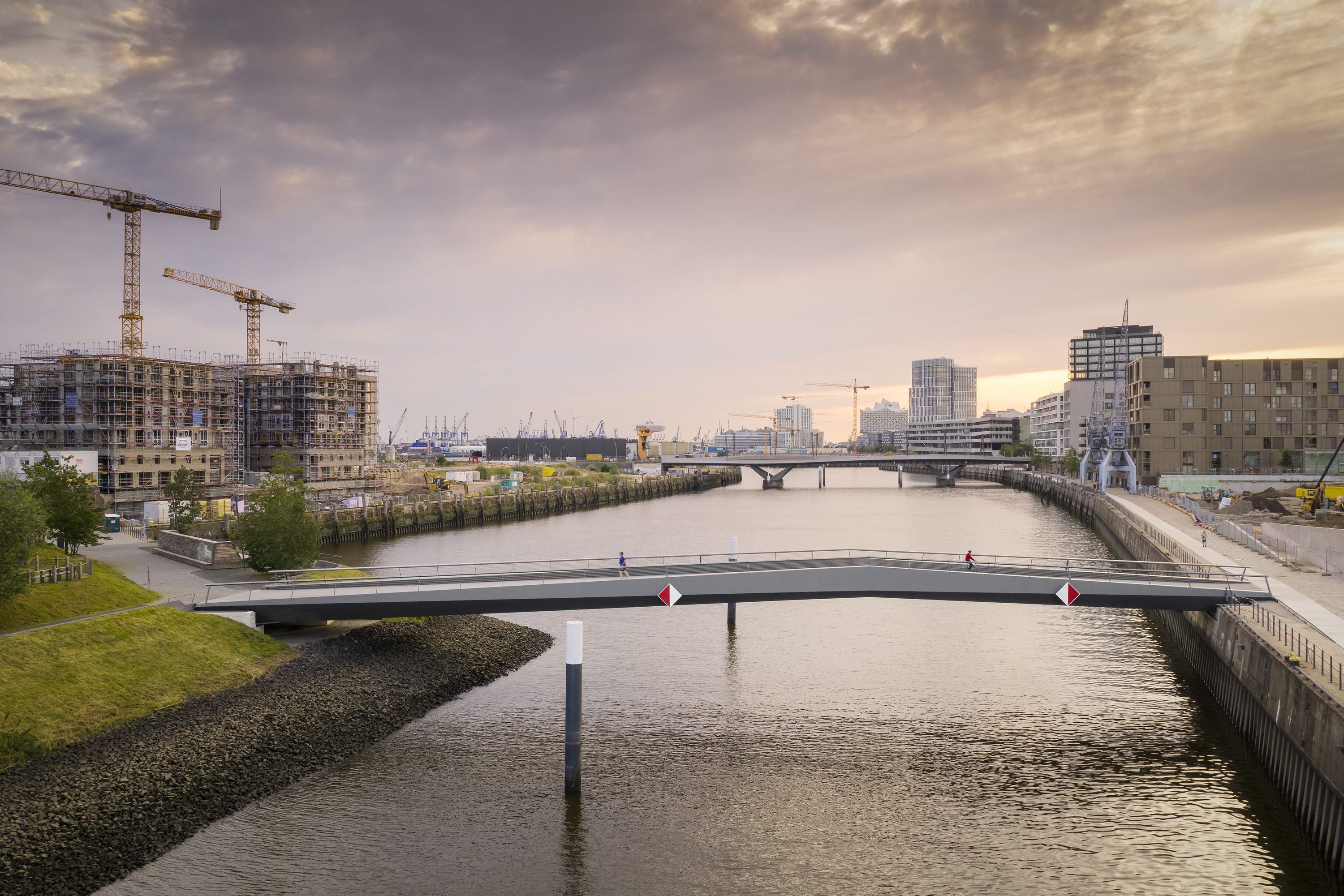Baakenhafen Bridge - Projects - gmp Architekten