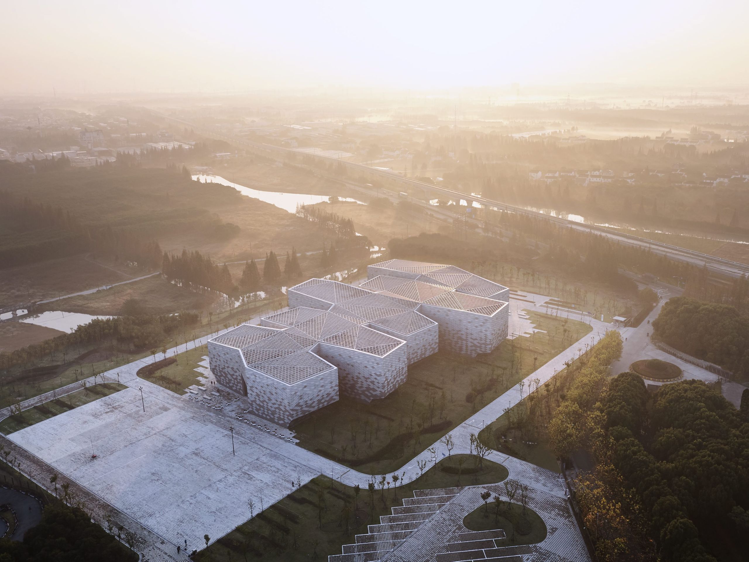 Shanghai Training Base - Projekte - gmp Architekten