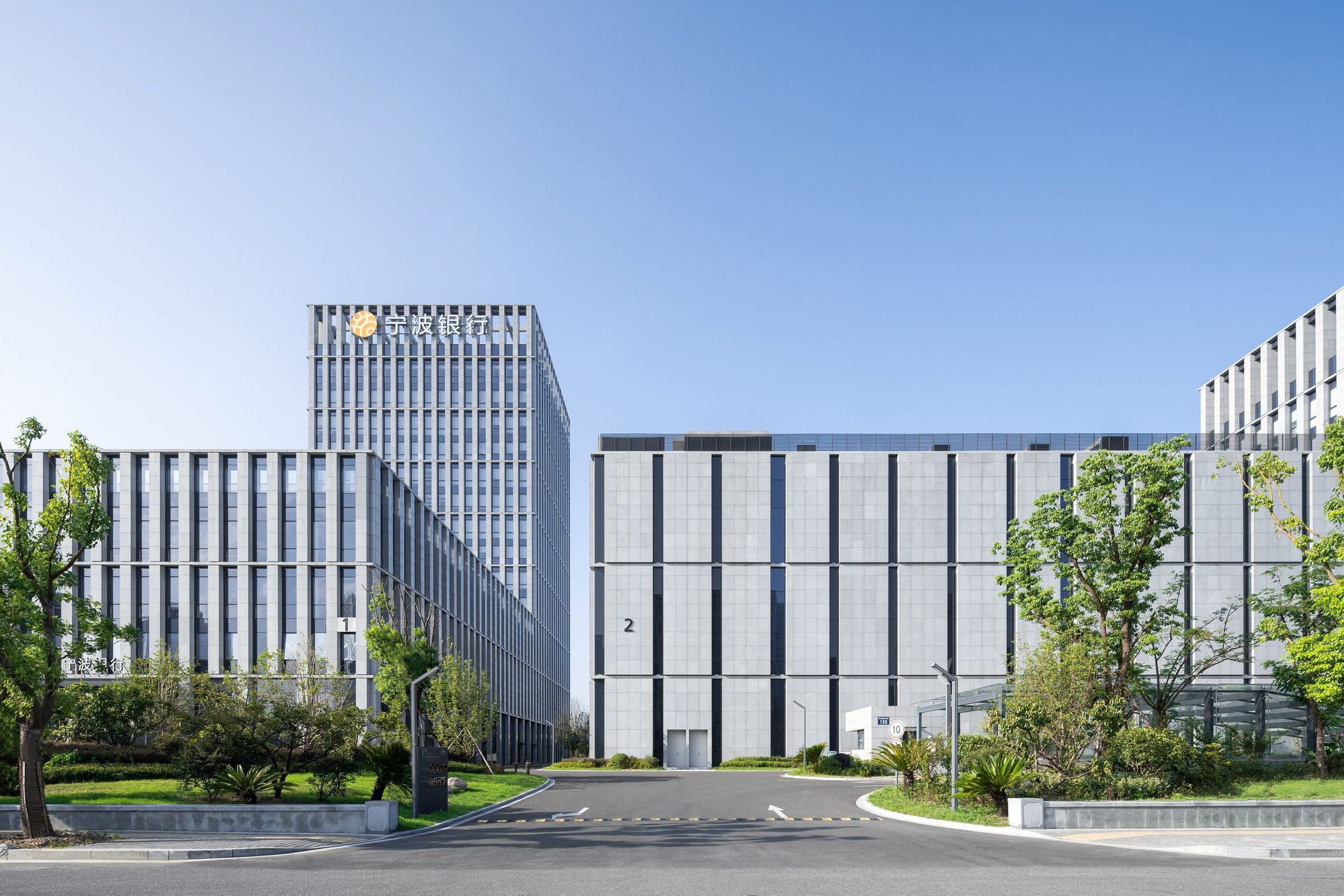 Ningbo Bank Data Center - Projects - gmp Architekten